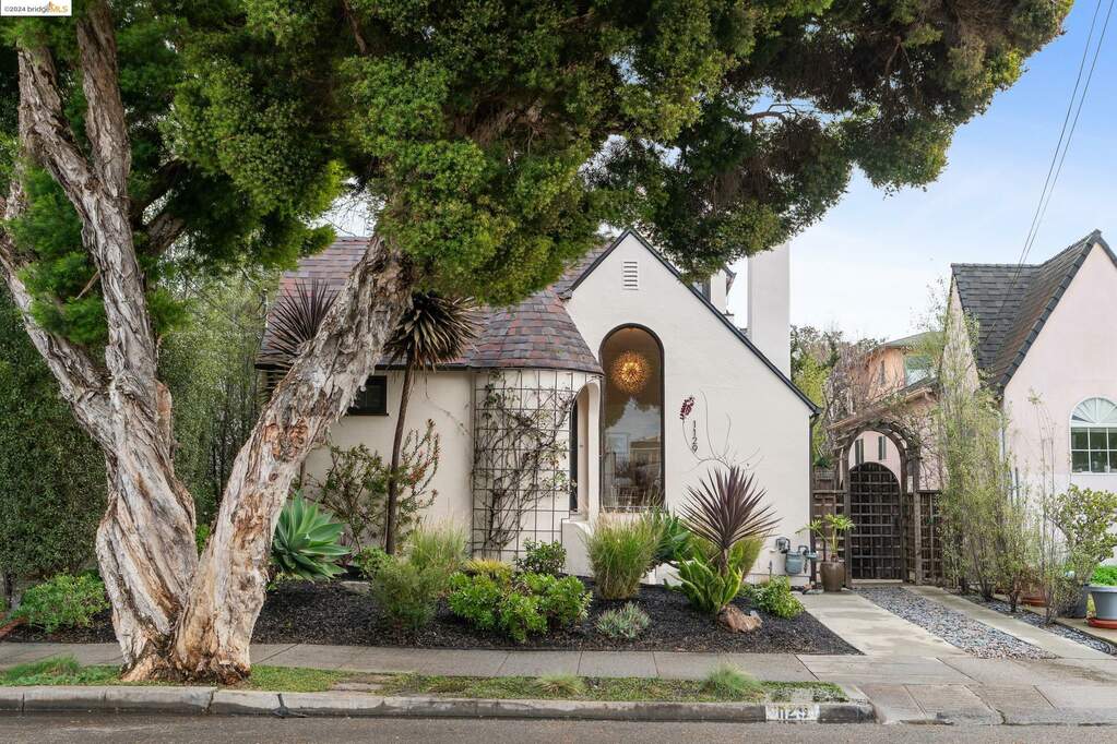 1129 Curtis St., Albany, CA 94706 | MLS# 41049302 | Christie's ...