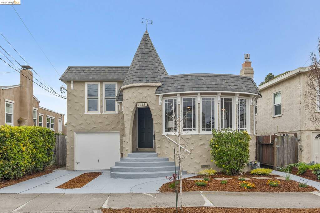 1432 Ward St, Berkeley, CA 94702 | MLS# 41052811 | Christie's ...