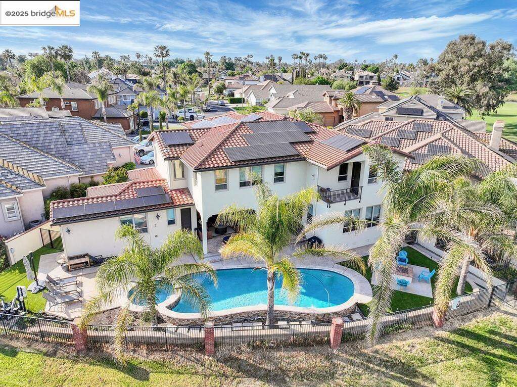 5560 Lanai Ct, Discovery Bay, CA 94505 | MLS# 41112125 | Christie's ...