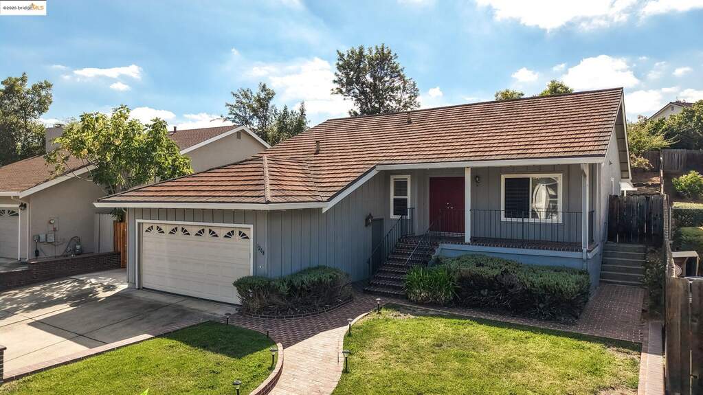 1208 Pinecrest Dr, Concord, CA 94521 | MLS# 41114631 | Christie's ...