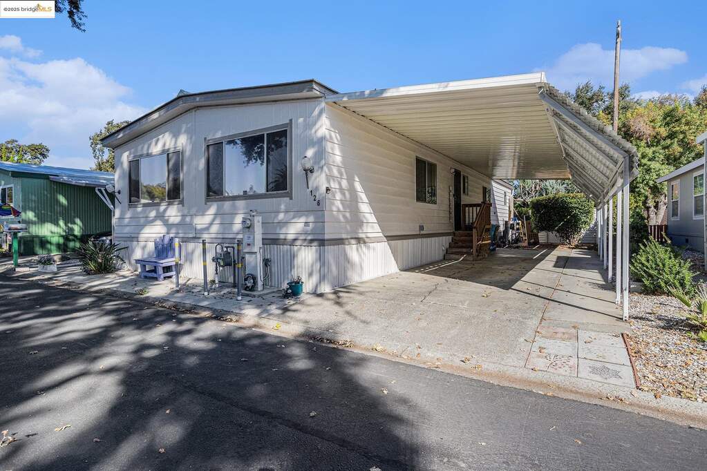 1597 Alamo Drive #126, Vacaville, CA 95687 | MLS# 41116230 | Christie's ...