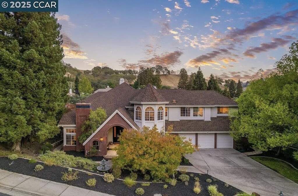 3109 Stonegate Dr, Alamo, CA 94507 | MLS# 41120582 | Christie's ...