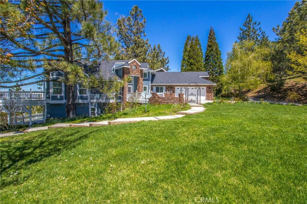 30066 Pixie Drive, Running Springs, CA 92382 | MLS# EV24059884 ...