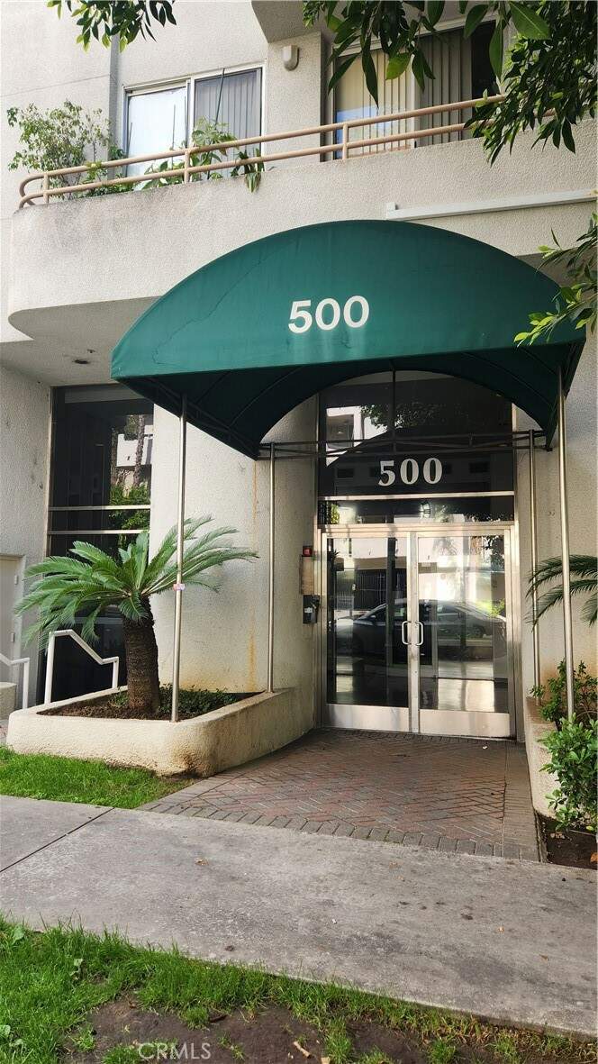 500 S Berendo Street #312, Los Angeles, CA 90020 | MLS# GD24092624 ...