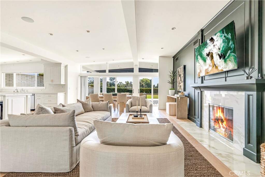 618 Ramona Drive, Corona Del Mar, CA 92625 | MLS# NP25060122 | Christie ...
