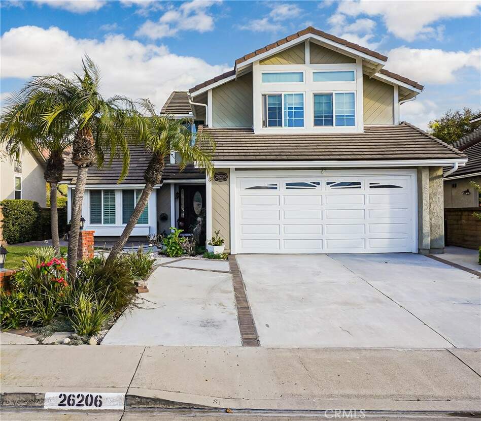 26206 Golada, Mission Viejo, CA 92692 | MLS# OC24007027 | Christie's ...