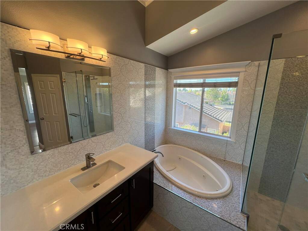 2508 San Simon Street, Tustin, CA 92782 | MLS# OC24233313 | Christie's ...