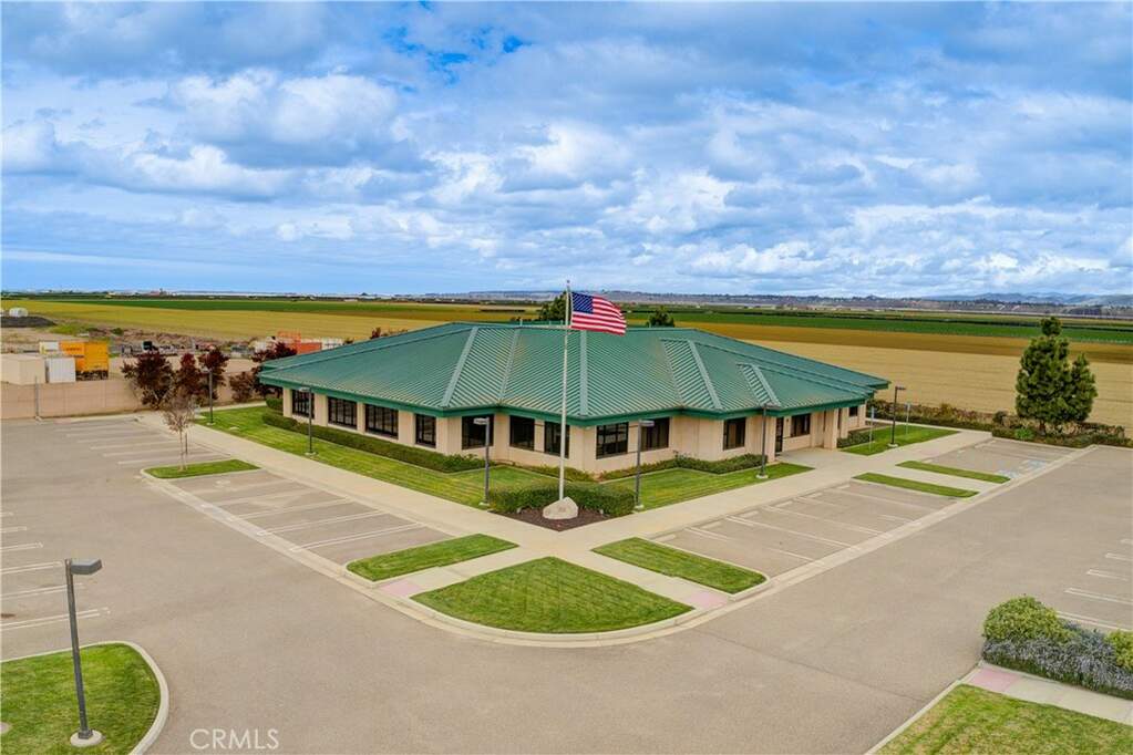 351 Blosser Road, Santa Maria, CA 93458 | MLS# PI24042698 | Christie's ...