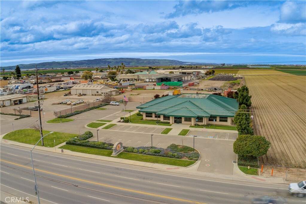 351 Blosser Road, Santa Maria, CA 93458 | MLS# PI24042698 | Christie's ...