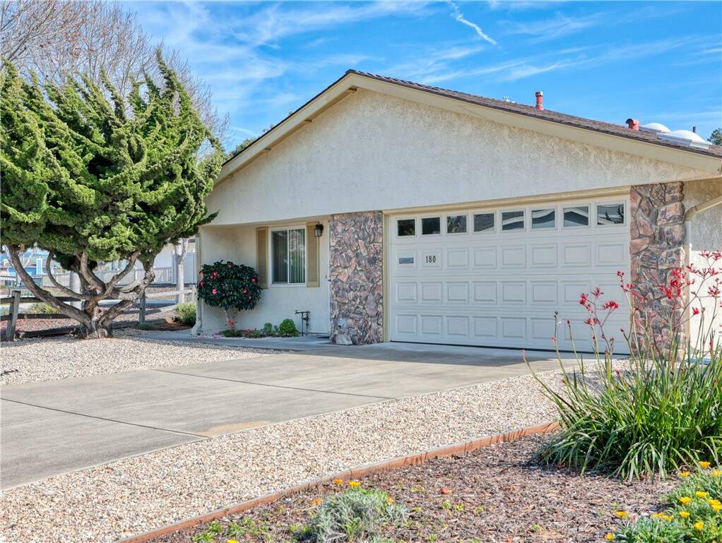 180 Jennifer Court, Grover Beach, CA 93433 | MLS# PI24044420 | Christie ...