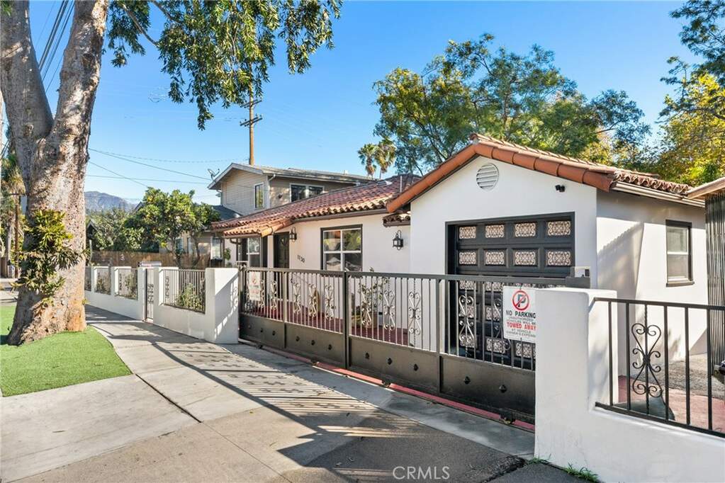 1130 Hutash Street, Santa Barbara, CA 93103 | MLS# PI24252399 ...