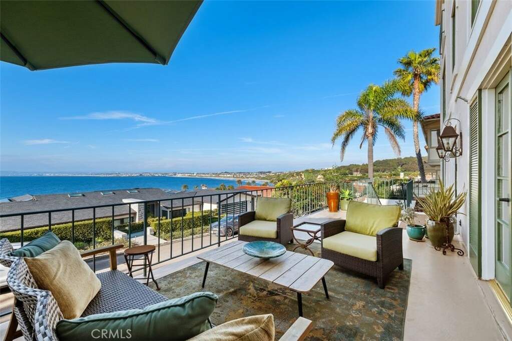 528 Via Almar, Palos Verdes Estates, CA 90274 | MLS# PV24088967 ...