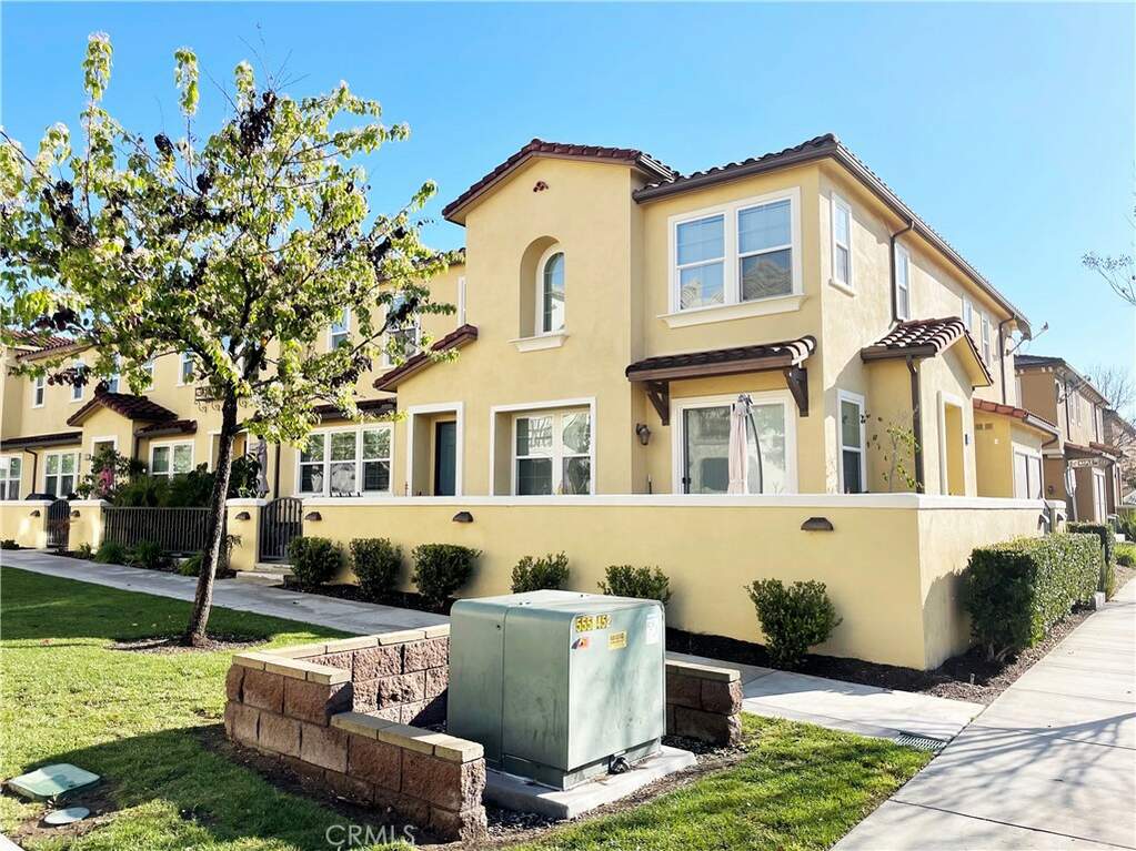 10533 Maple Lane, Santa Fe Springs, CA 90670 | MLS# PW24048254 ...