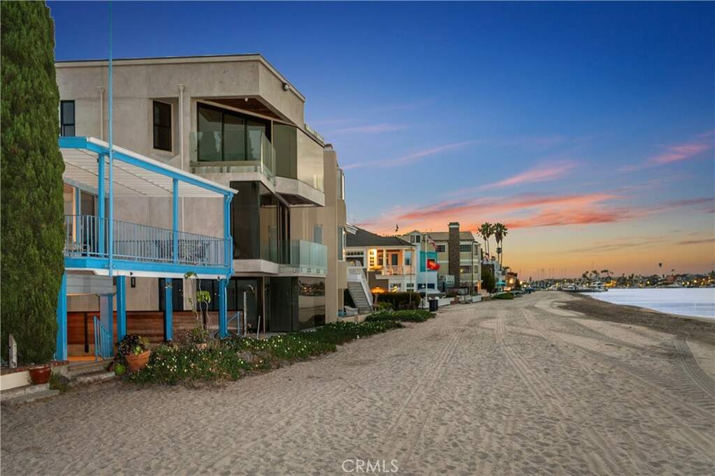6712 E Bay Shore #2, Long Beach, CA 90803 | MLS# PW24106285 | Christie ...