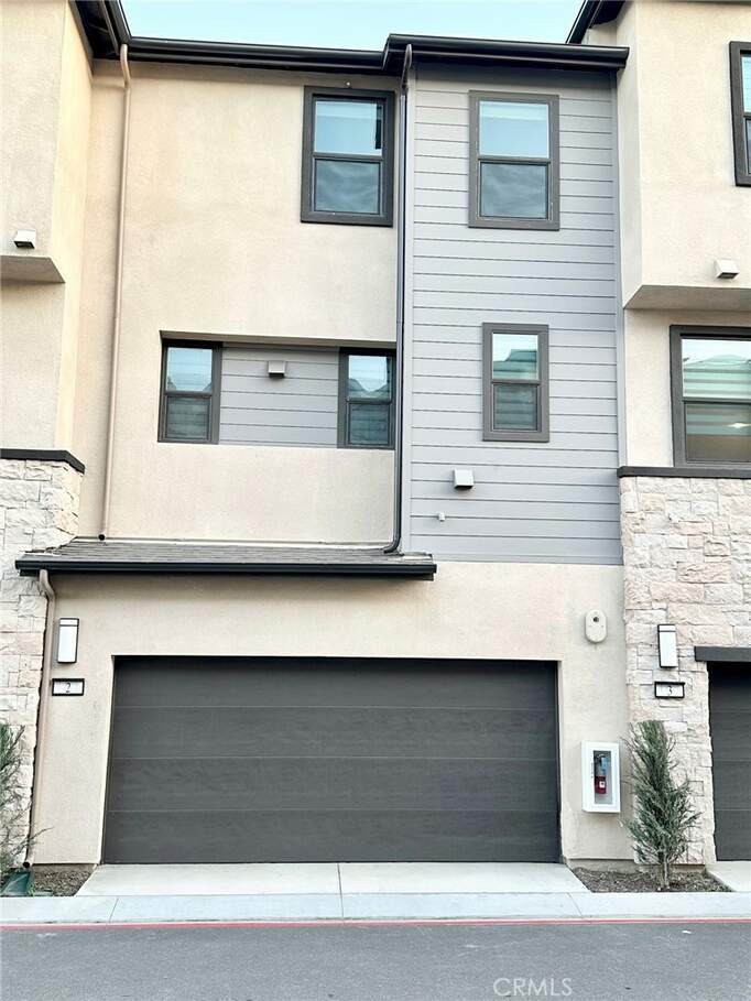 2951 W Lincoln Avenue #2, Anaheim, CA 92801 | MLS# SB24078610 ...