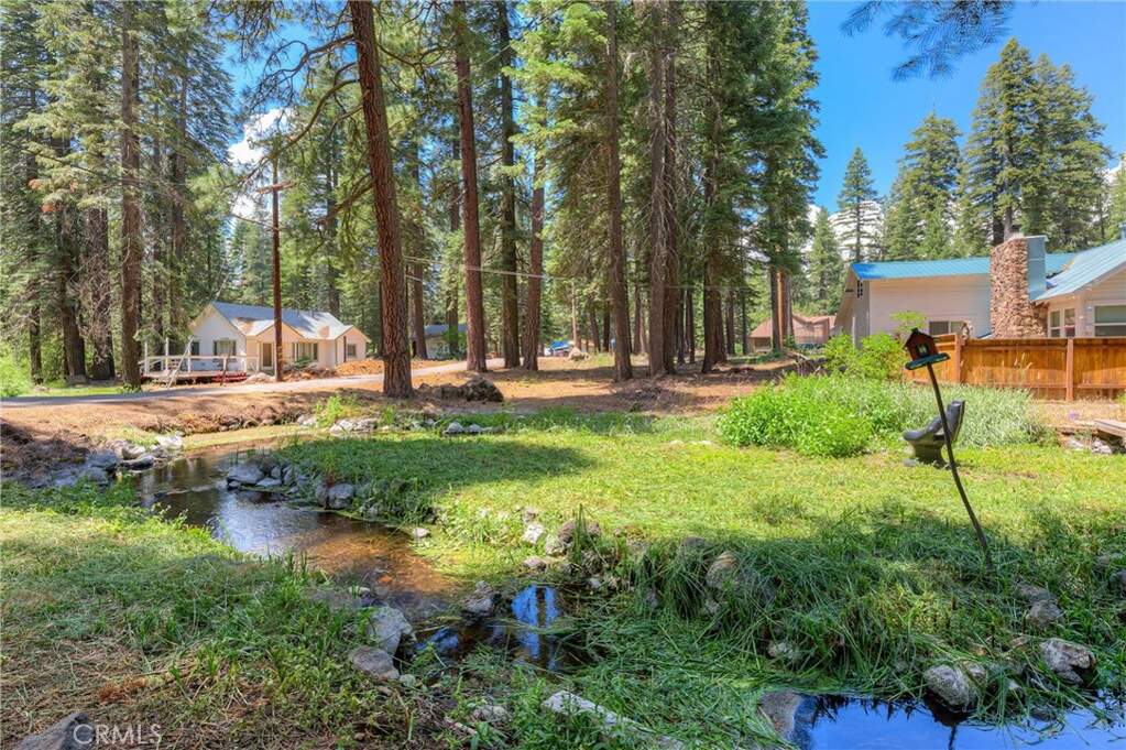 462 715 Circle Drive, Westwood, CA 96137 | MLS# SN25146729 | Christie's ...