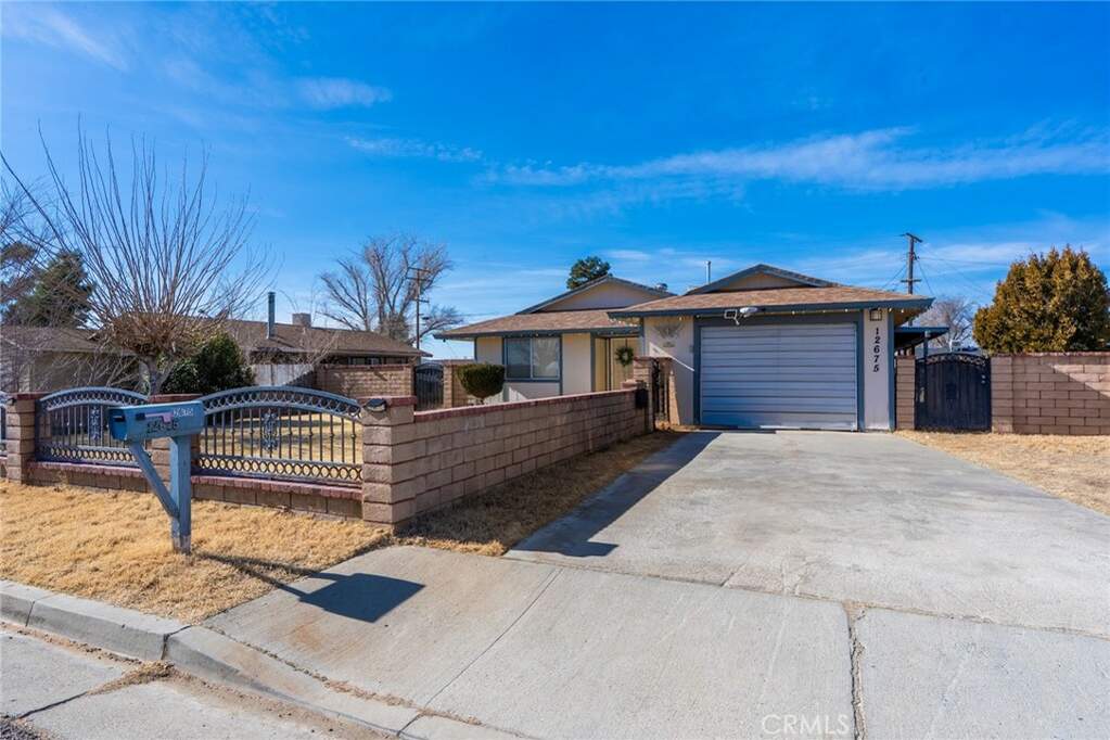 12675 Sugar Street, Boron, CA 93516 | MLS# SR24014240 | Christie's ...