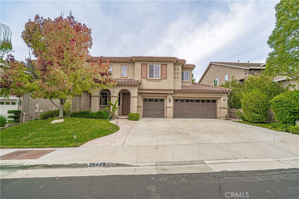 28419 Hidden Hills Drive, Saugus, CA 91390 | MLS# SR25260772 | Christie ...
