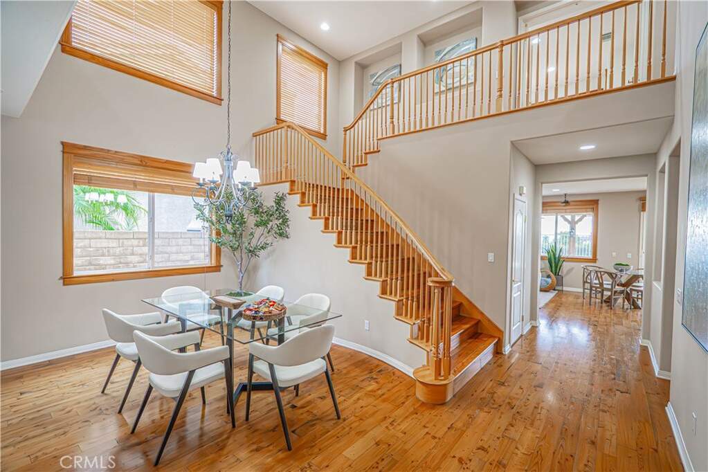 28419 Hidden Hills Drive, Saugus, CA 91390 | MLS# SR25260772 | Christie ...