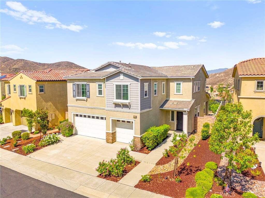 24429 Payton Drive, Lake Elsinore, CA 92532 | MLS# SW25133647 ...