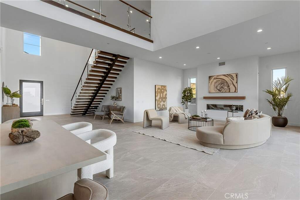 11778 Churchill Way, Porter Ranch, CA 91326 | MLS# TR24015871 ...