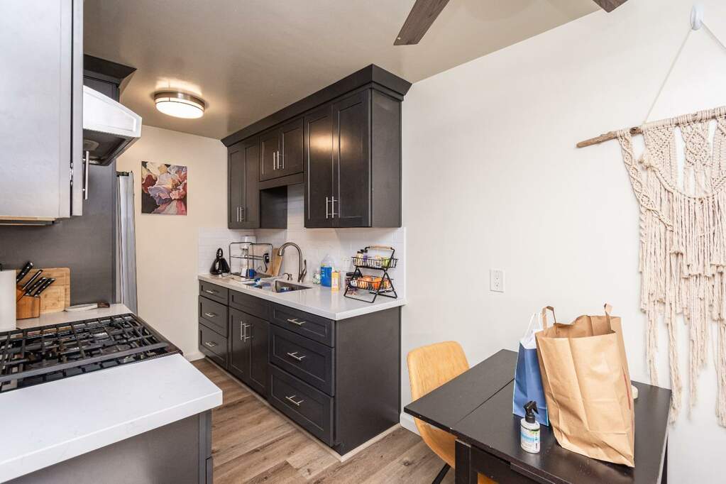 1126 T Street, Sacramento, CA 95811 | MLS# 224059786 | Christie's ...