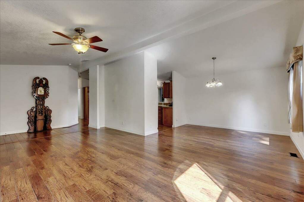 44 Primrose Lane, Grass Valley, CA 95945 | MLS# 224076254 | Christie's ...