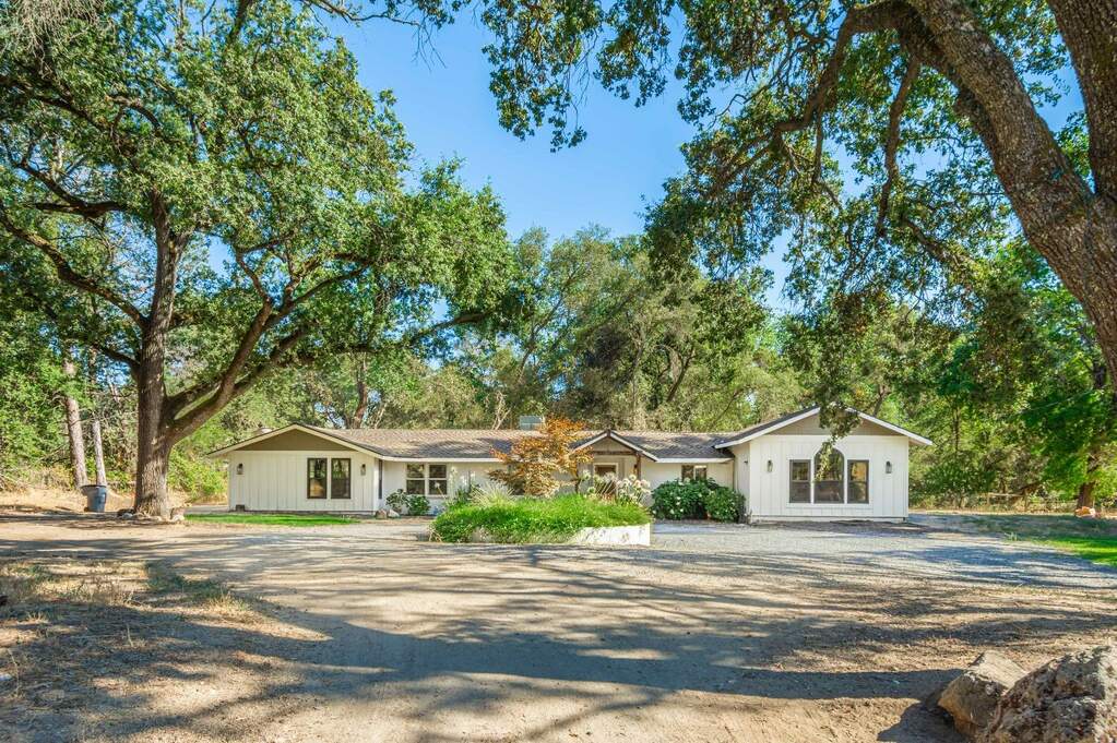 5880 Sandy Road, Loomis, CA 95650 | MLS# 224077340 | Christie's ...