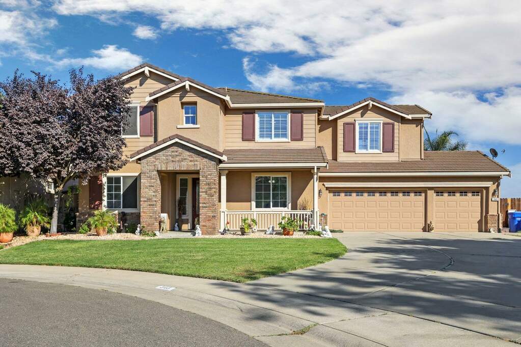 543 Denier Court, Galt, CA 95632 | MLS# 224111712 | Christie's ...