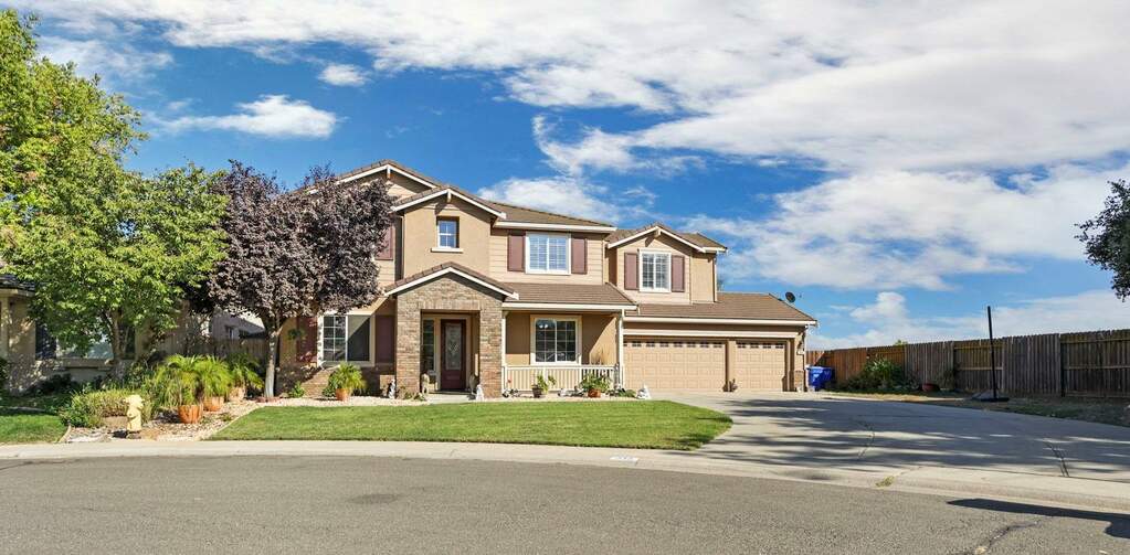 543 Denier Court, Galt, CA 95632 | MLS# 224111712 | Christie's ...