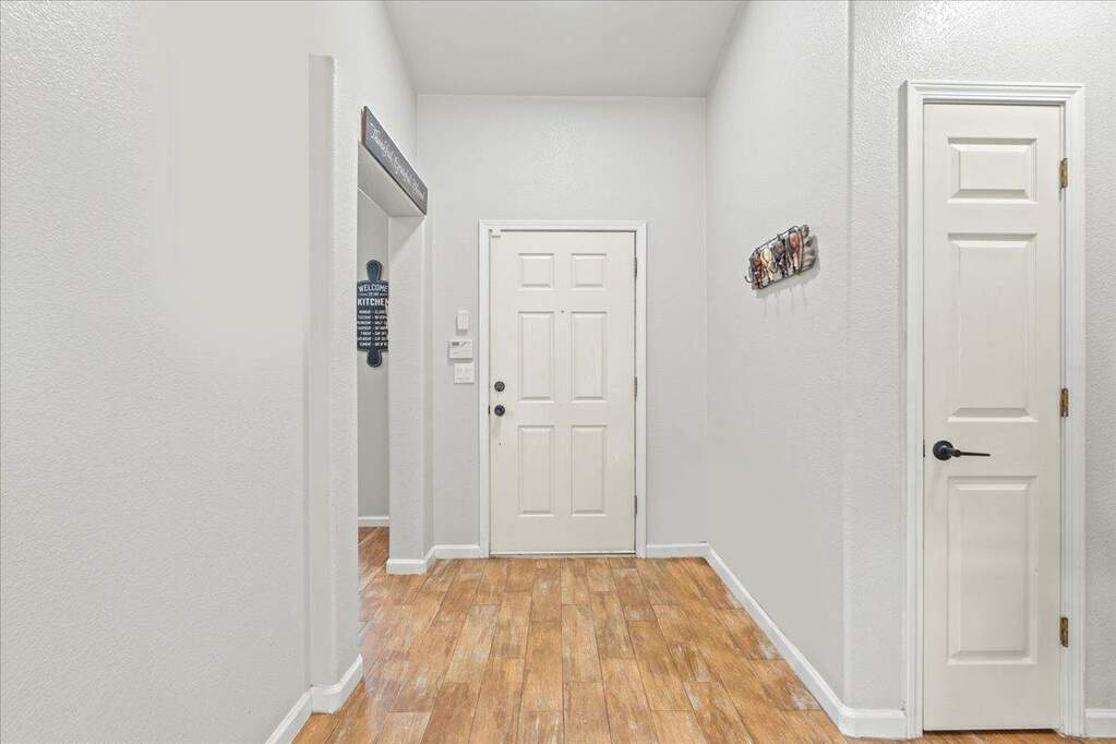 2914 Horn Bram Court, Stockton, CA 95212 | MLS# 224130221 | Christie's ...