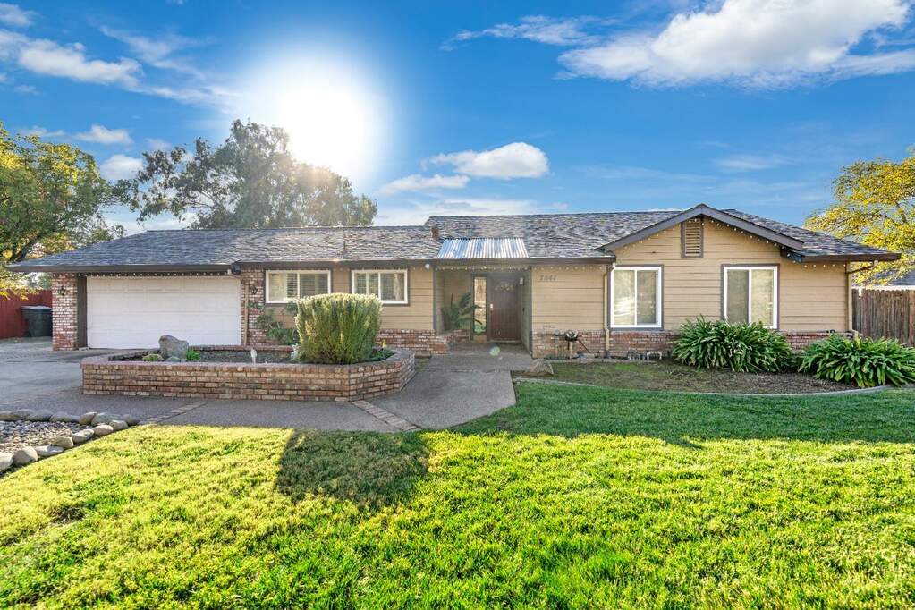 7841 Cherry Brook Drive, Elverta, CA 95626 | MLS# 224153408 | Christie ...