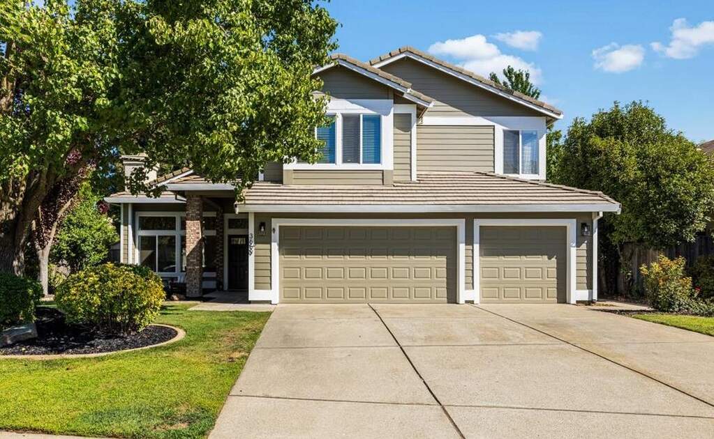 3659 Falkirk Way, El Dorado Hills, CA 95762 | MLS# 225117797 | Christie ...