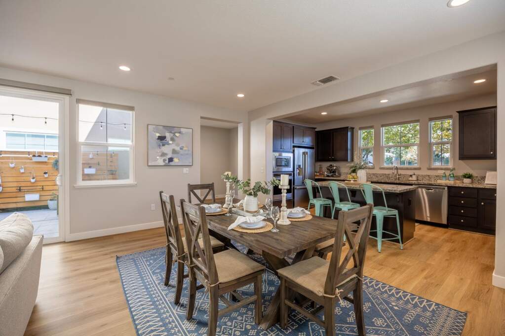 93 E Ramsey Drive, Mountain House, CA 95391 | MLS# 225128789 | Christie ...