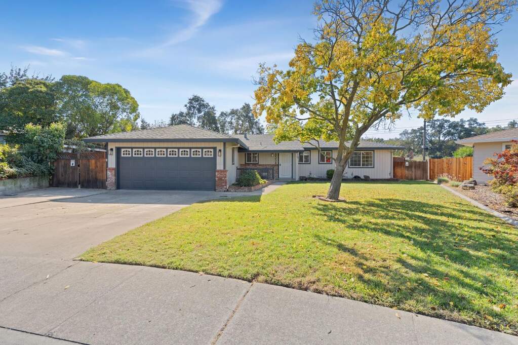 5554 Covington Court, Sacramento, CA 95842 | MLS# 225137190 | Christie ...