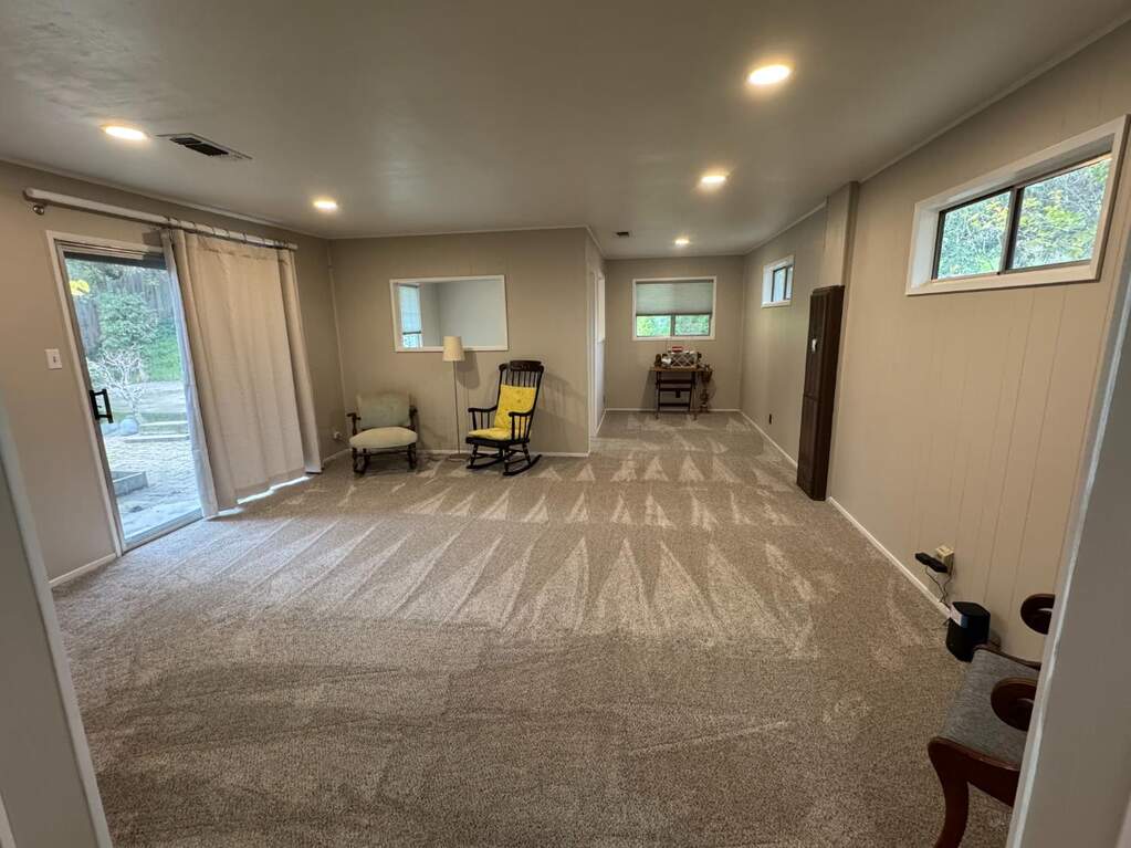 1318 Susan Circle, Roseville, CA 95661 | MLS# 225145983 | Christie's ...
