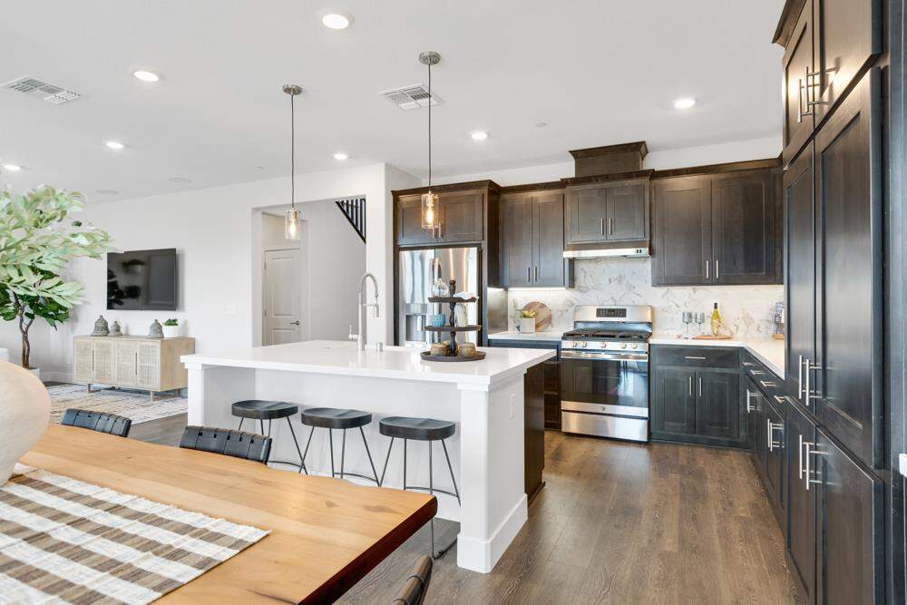 8435 Kyler Road, Elk Grove, CA 95757 | MLS# 225146810 | Christie's ...