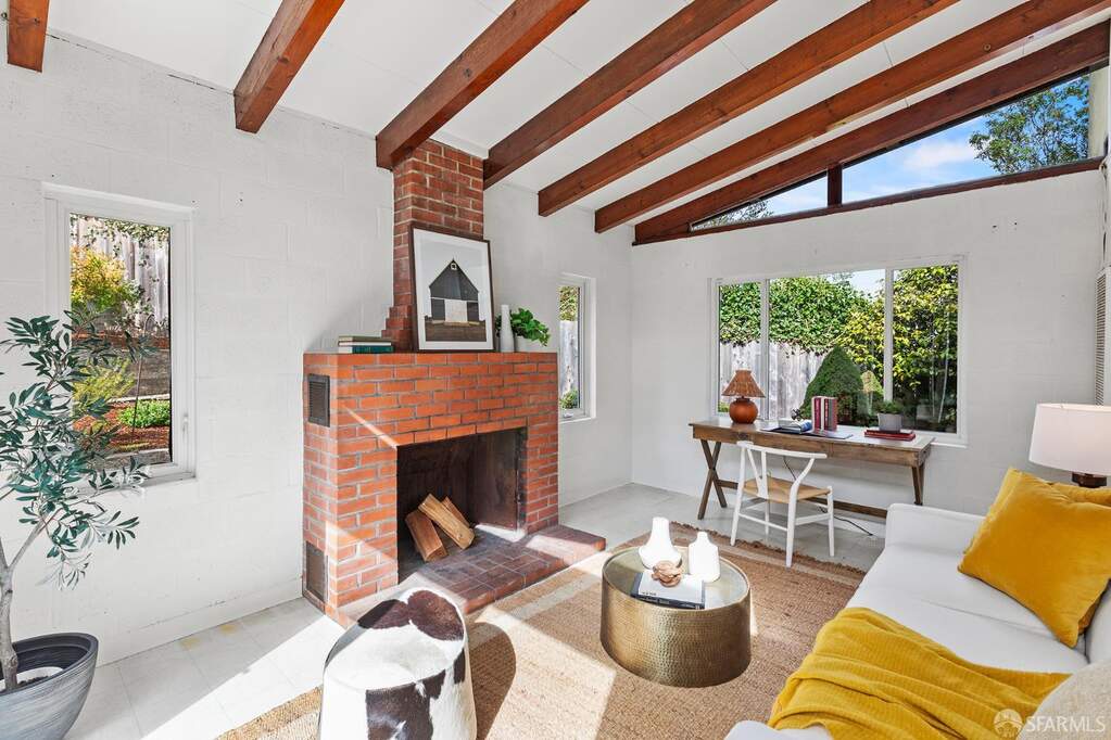 46 Robinson Drive, Daly City, CA 94014 | MLS# 425077000 | Christie's ...