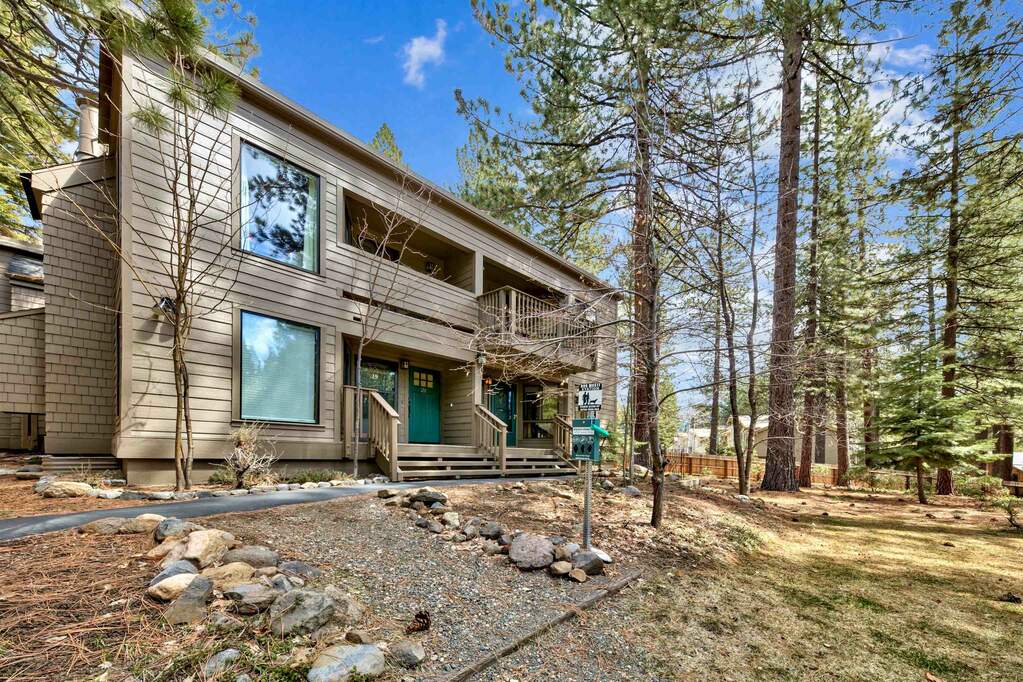 136 Juanita Drive #20, Incline Village, NV 89451 | MLS# 20240474 ...