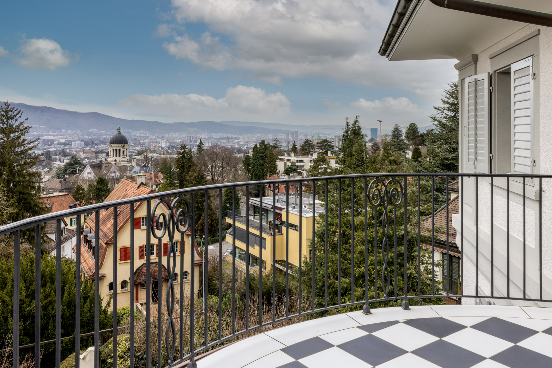 Exclusive 6-room City Villa On The Zurichberg with ID 037348 | Christie ...